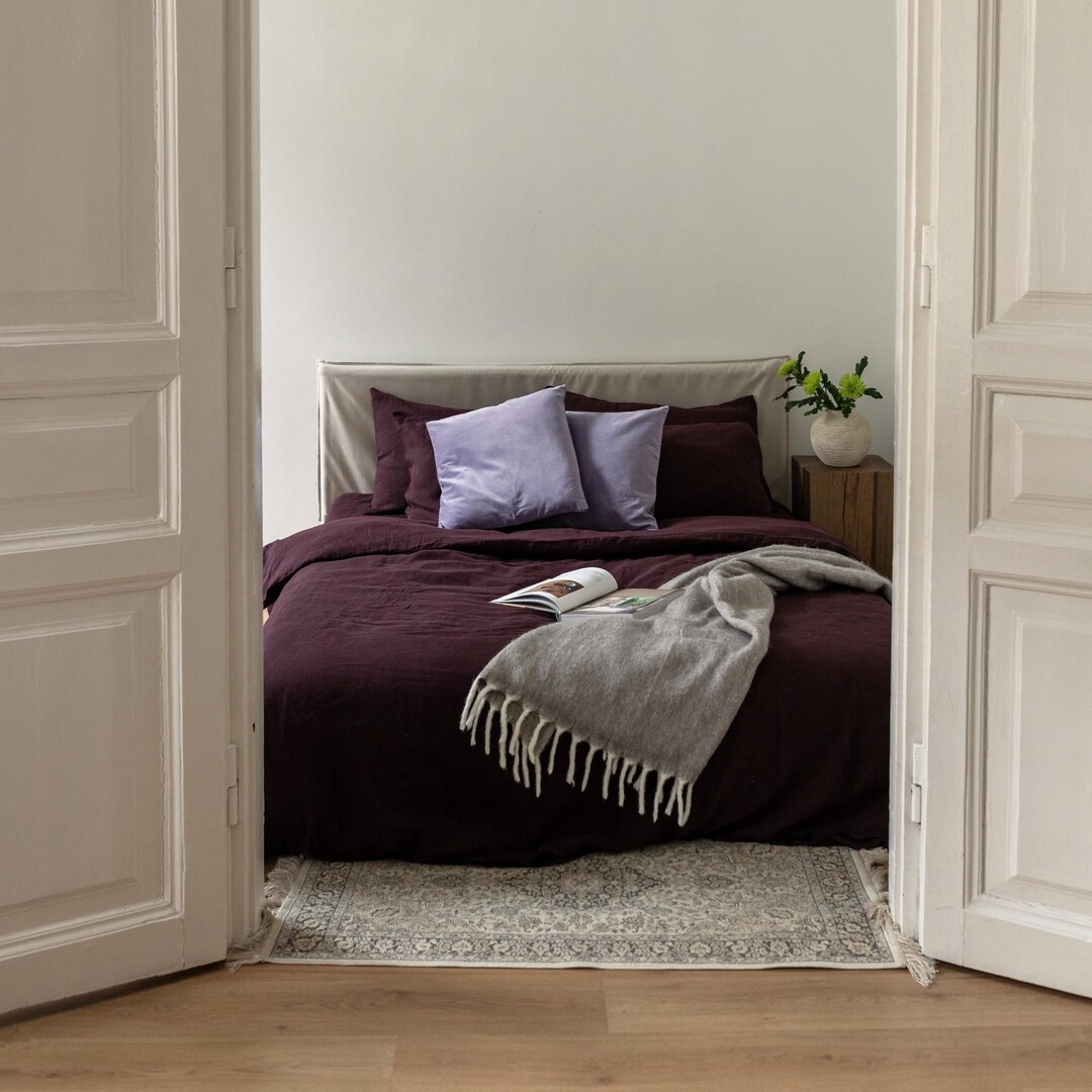 Dark Purple Modern Linen Bed Set: Duvet Cover and 2 Pillowcases ...