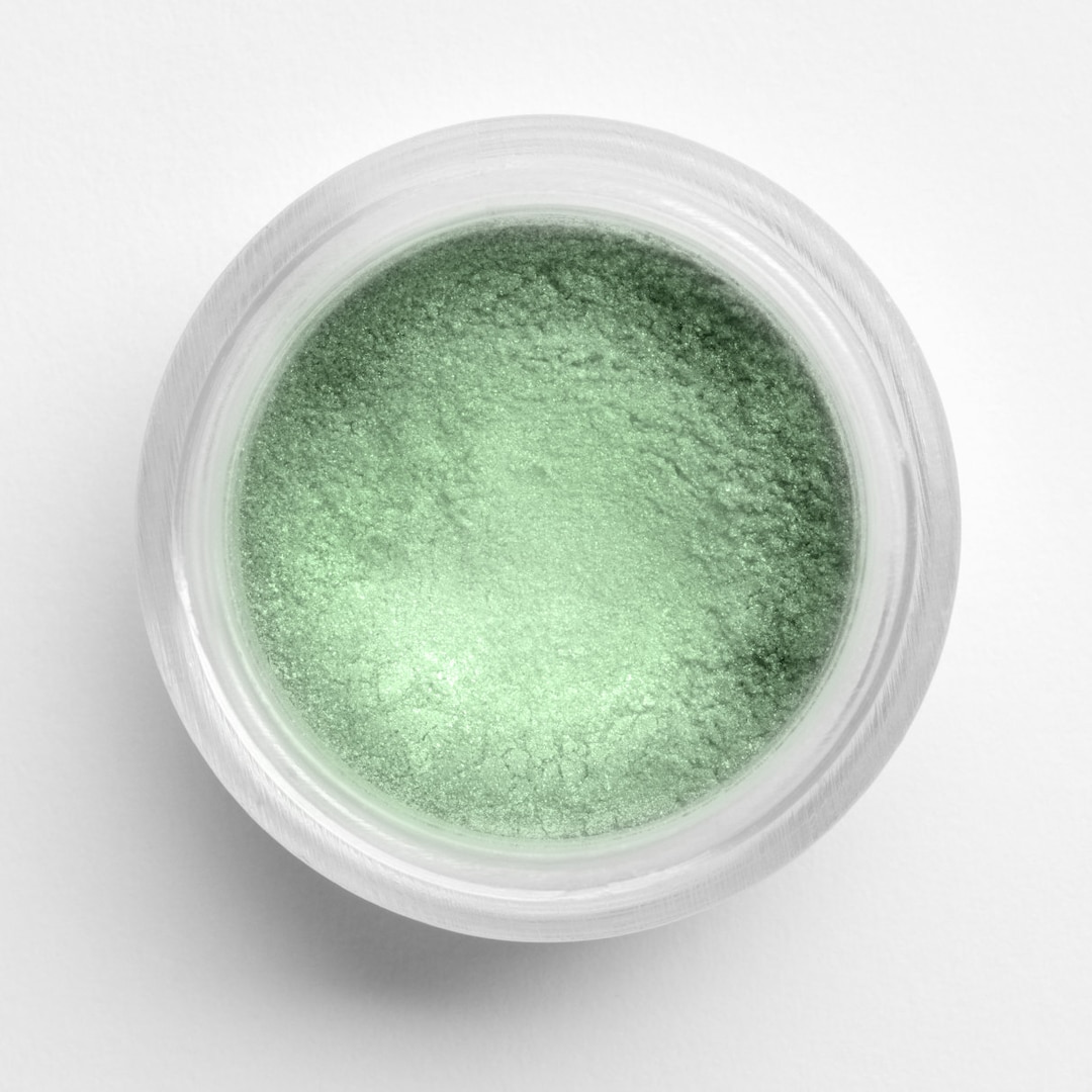 Sheer Miracle Green Loose Powder Color Corrector for Redness – Suitable ...