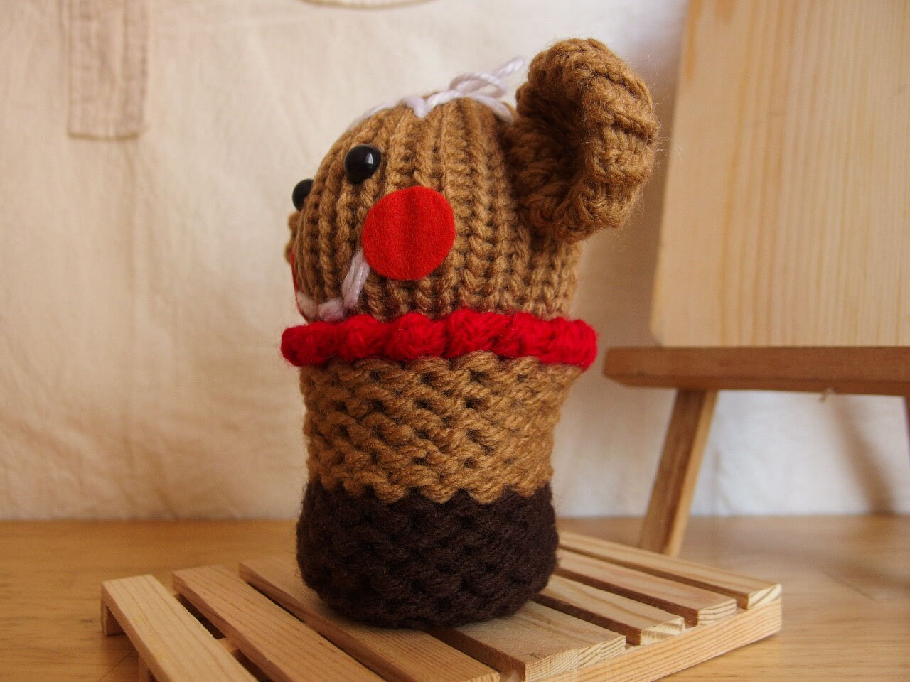 Loom Knit Gingerbread Man Container, Gingerbread Man, Christmas ...