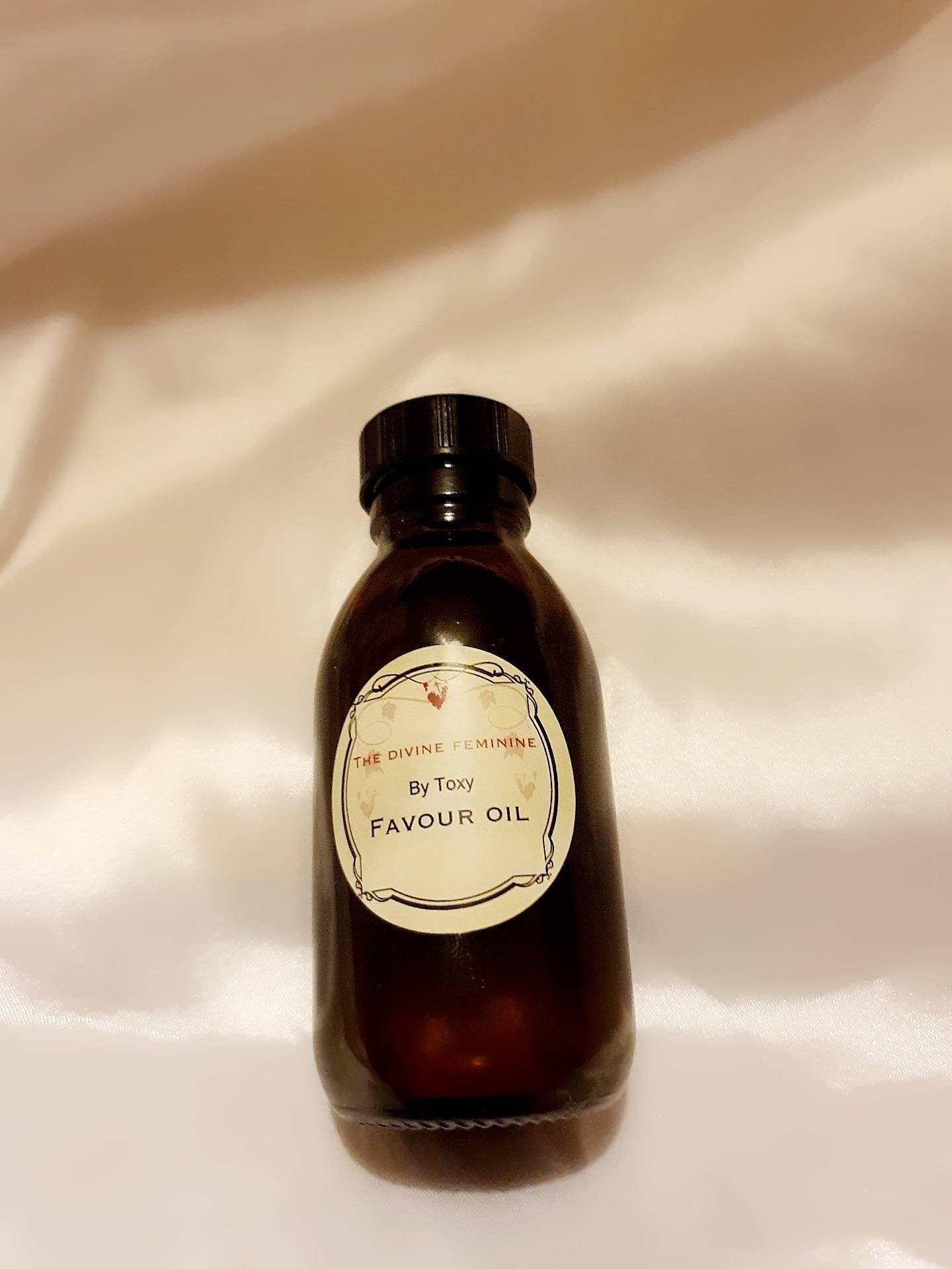 Favour Oil (medium Size) - Etsy