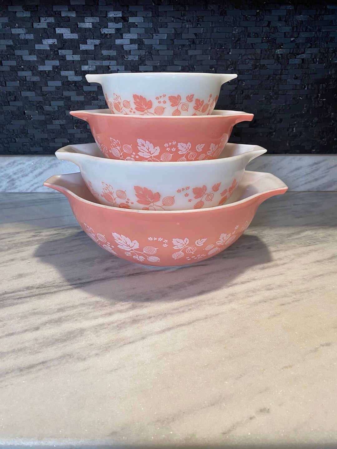 Vintage Pyrex Gooseberry - Set of 4 Cinderella Mixing Bowls- Pyrex ...