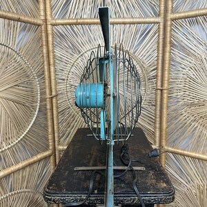 Vintage 50s Eskimo Window Fan Model 101002-mcgraw-edison Company Metal ...