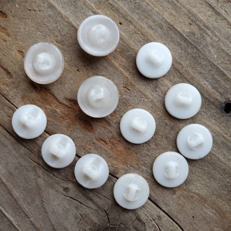 Vintage White Glass Buttons Czech Glass Buttons Moonglow - Etsy