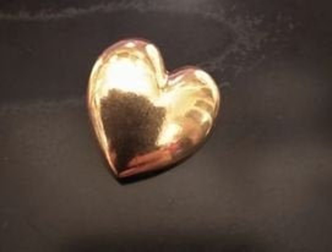 Big Vintage Gold Button heart - Etsy