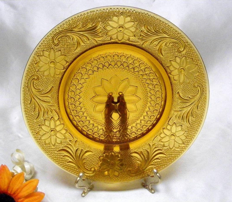1174 Vintage Indiana Sandwich Glass Luncheon Plate - Etsy