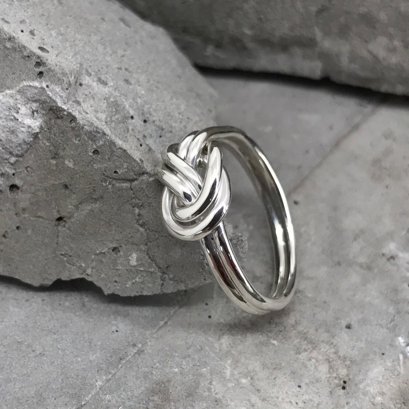 Double Knot Ring - Etsy