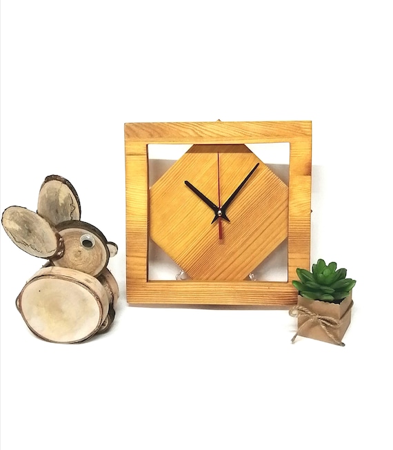 Cool Wooden Clock Designs