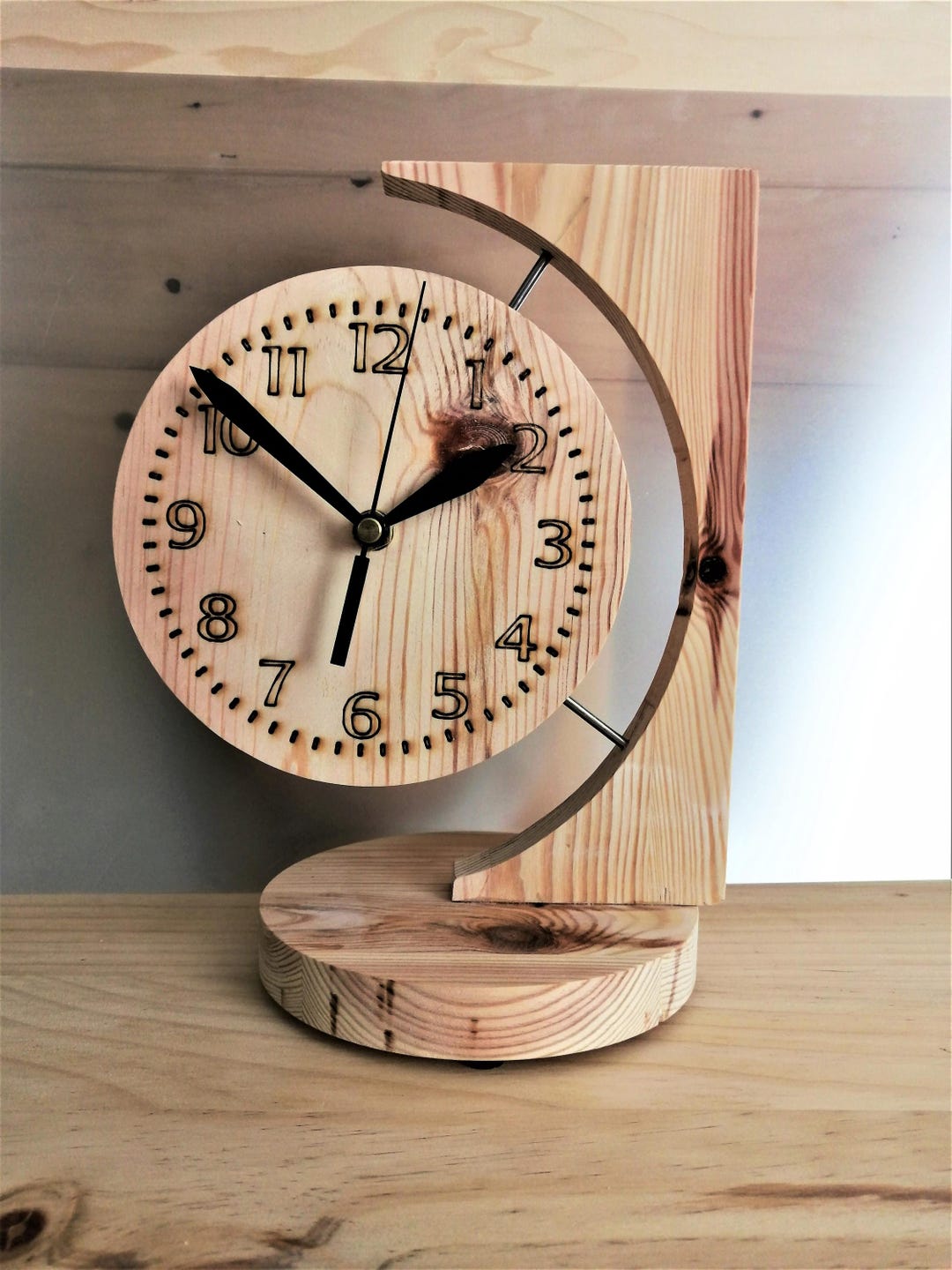 Wooden Round Table Clock With Burnt Dial , Unique Handmade Decor of ...