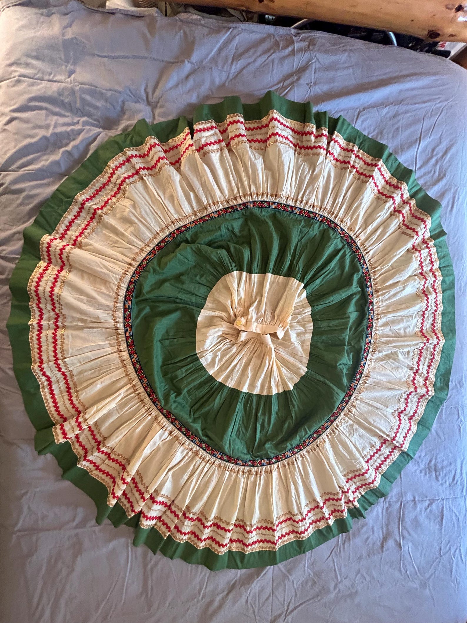 1950s Patio Dress Set Southern Southwestern Cream and Green Embroidered ...