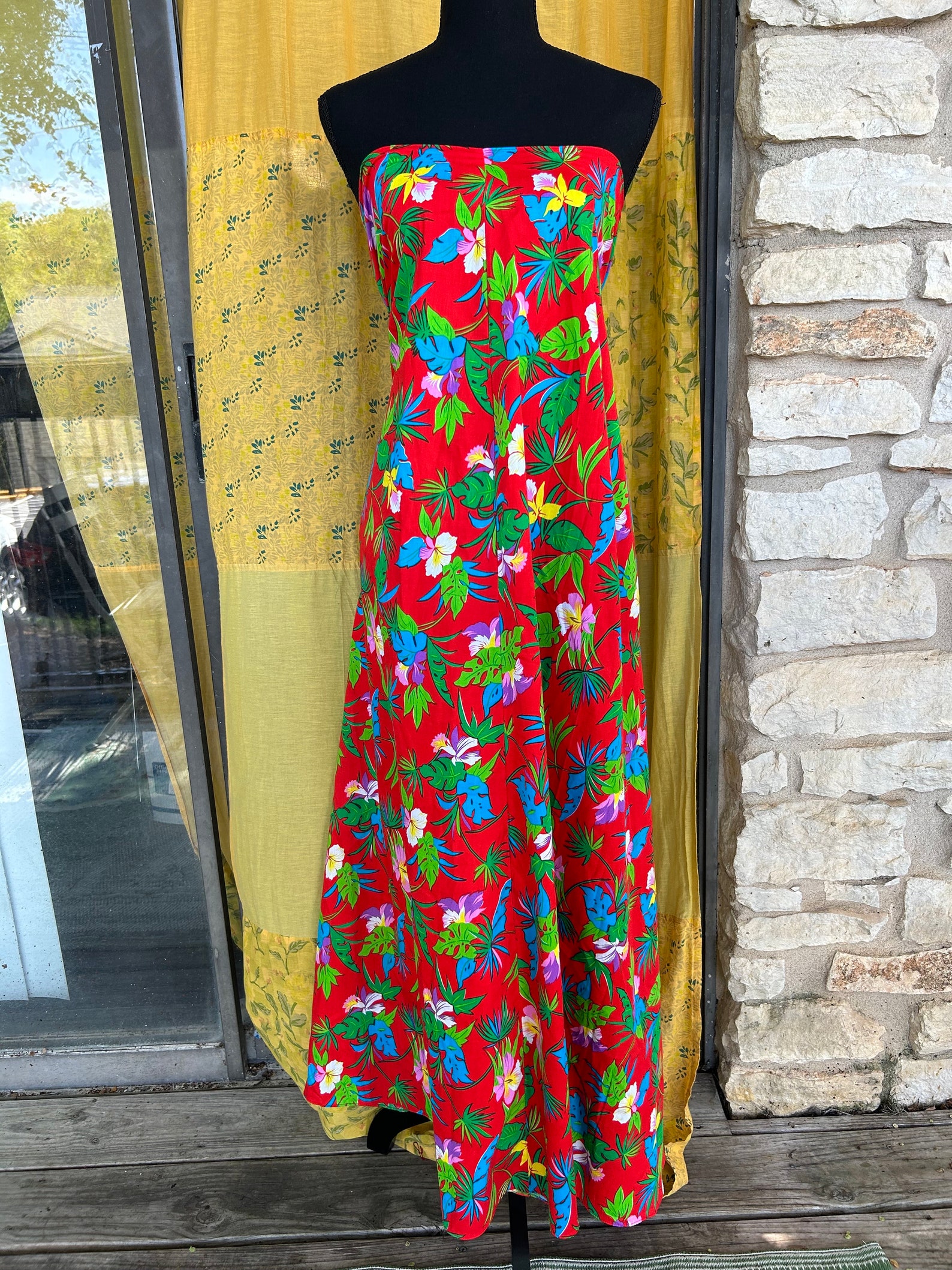 Vintage Hawaiian 1970s Hilo Hatties Pareo Tropical Red Floral Botanical ...