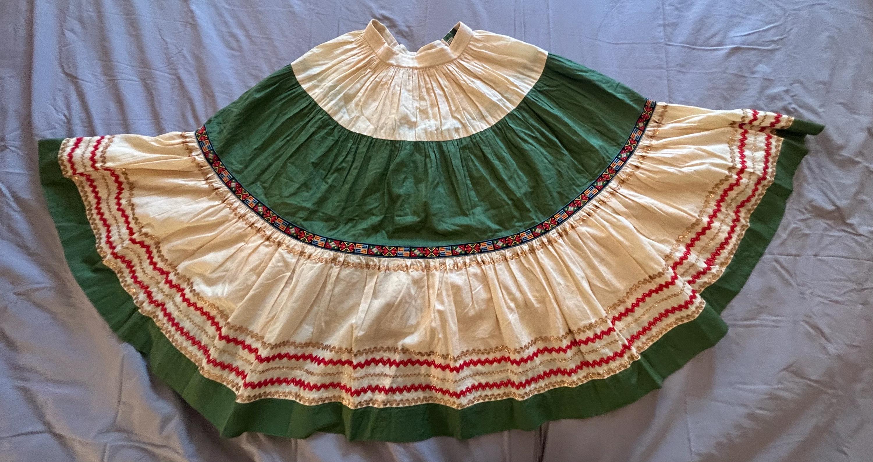 1950s Patio Dress Set Southern Southwestern Cream and Green Embroidered ...