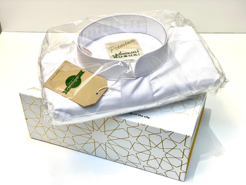Nusuki Men White Jubbah | Men White Thobe | Nusuki Plain White Thobe ...