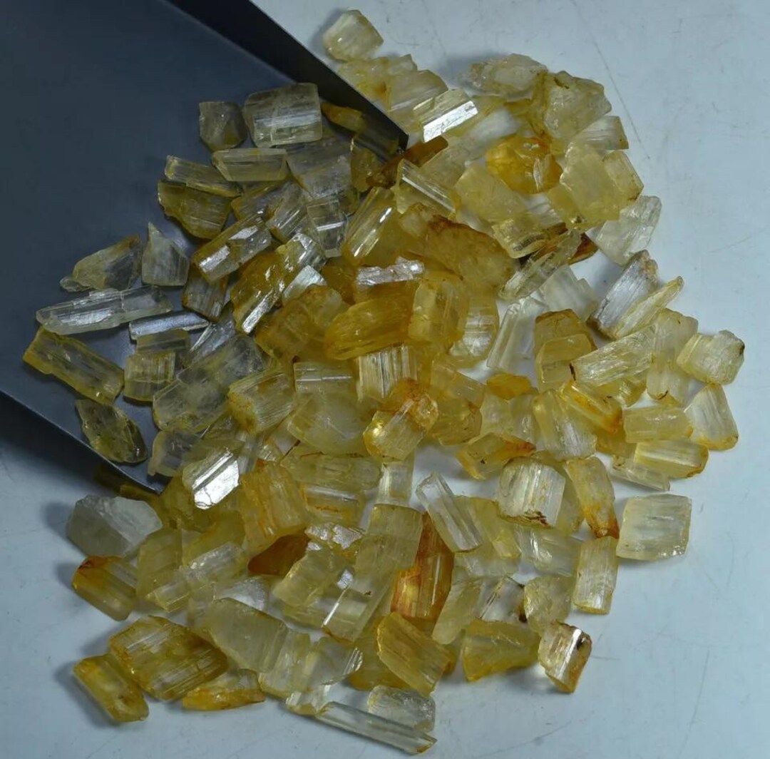 100 GM Extremely Rare Transparent Natural Eye Clean Yellow Richterite ...