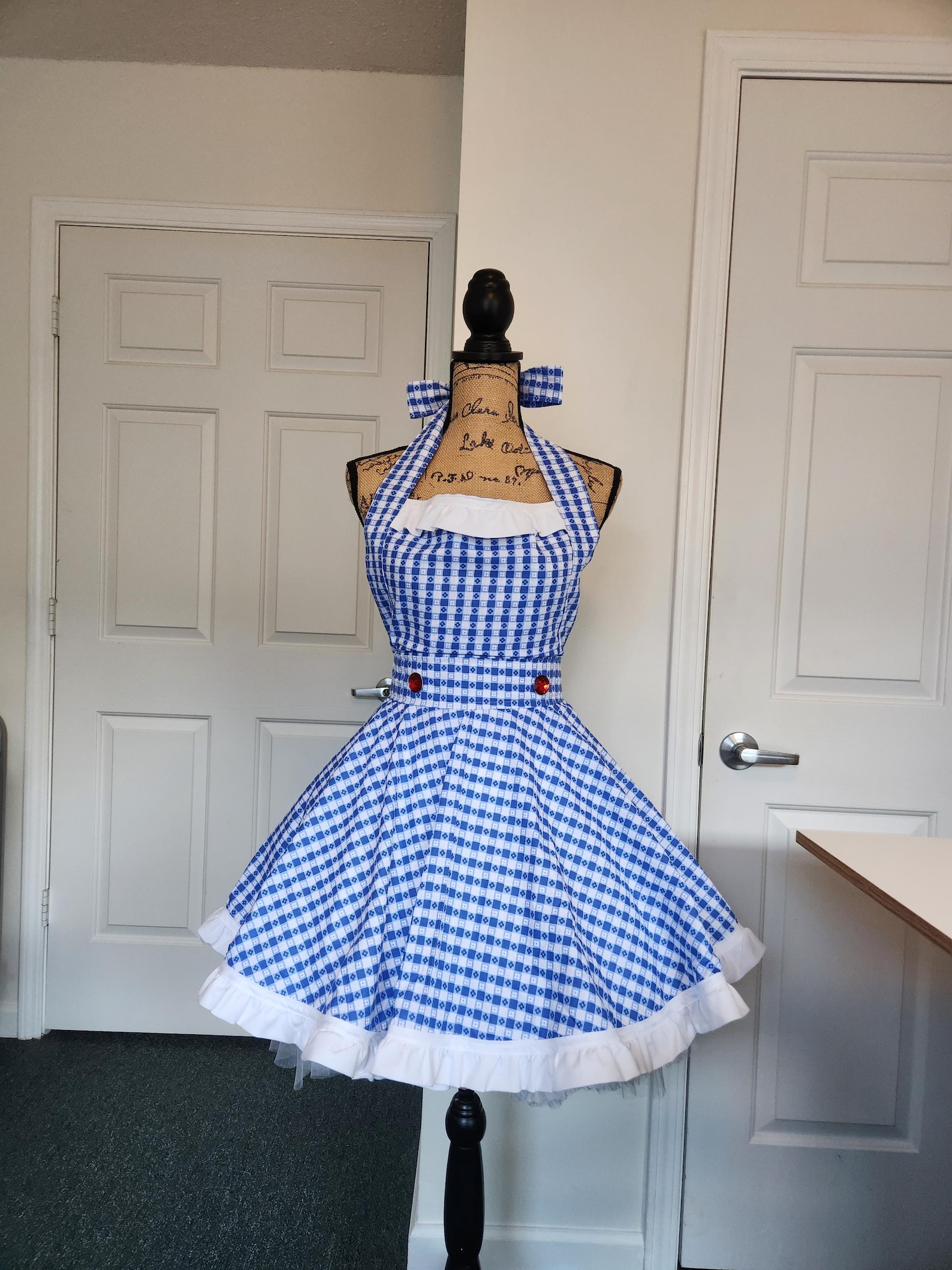 Dorothy Cosplay Apron With Ruby Red Glass Buttons. - Etsy