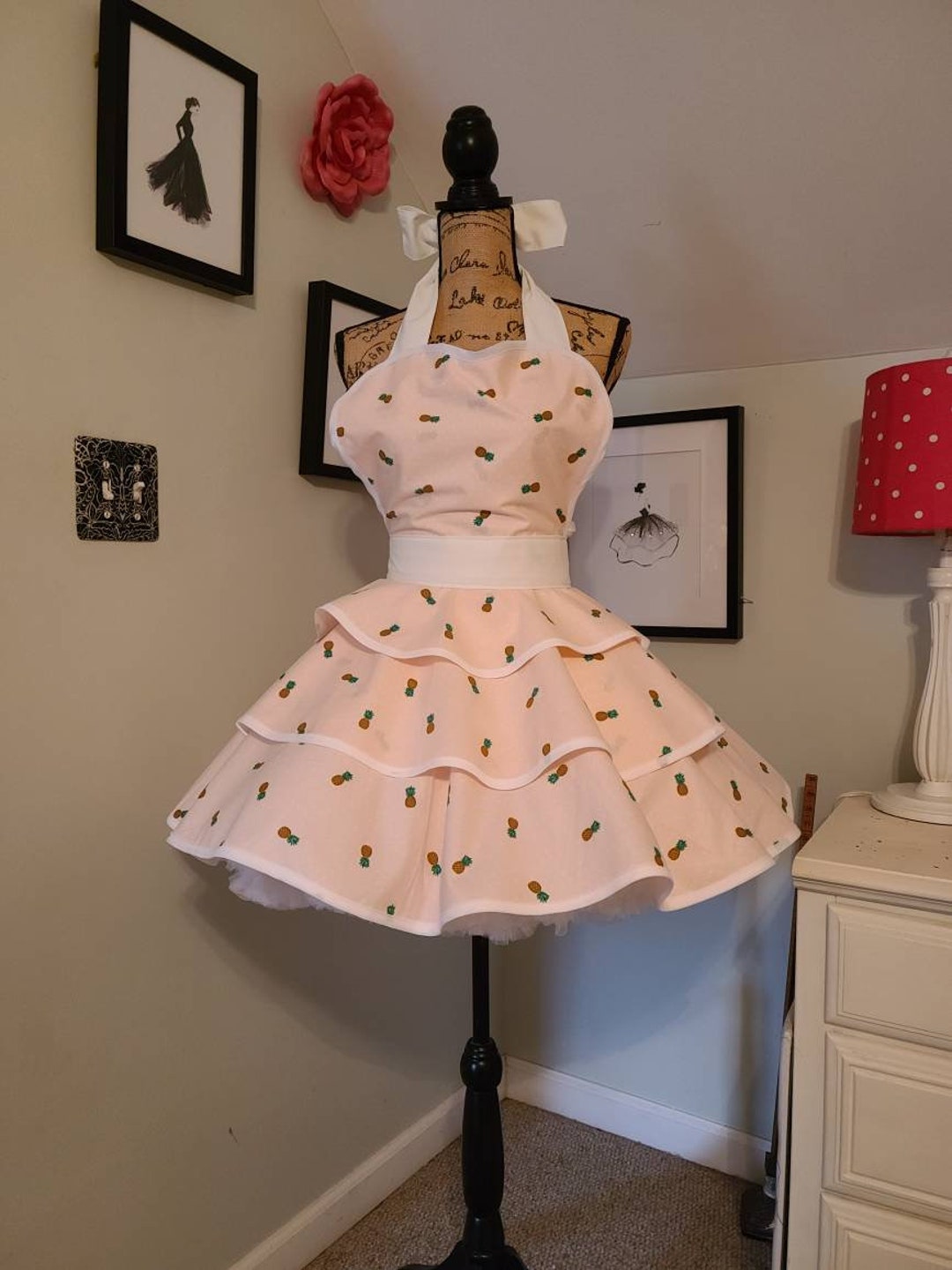 Pretty Pineapples Retro Style Hostess Apron - Etsy