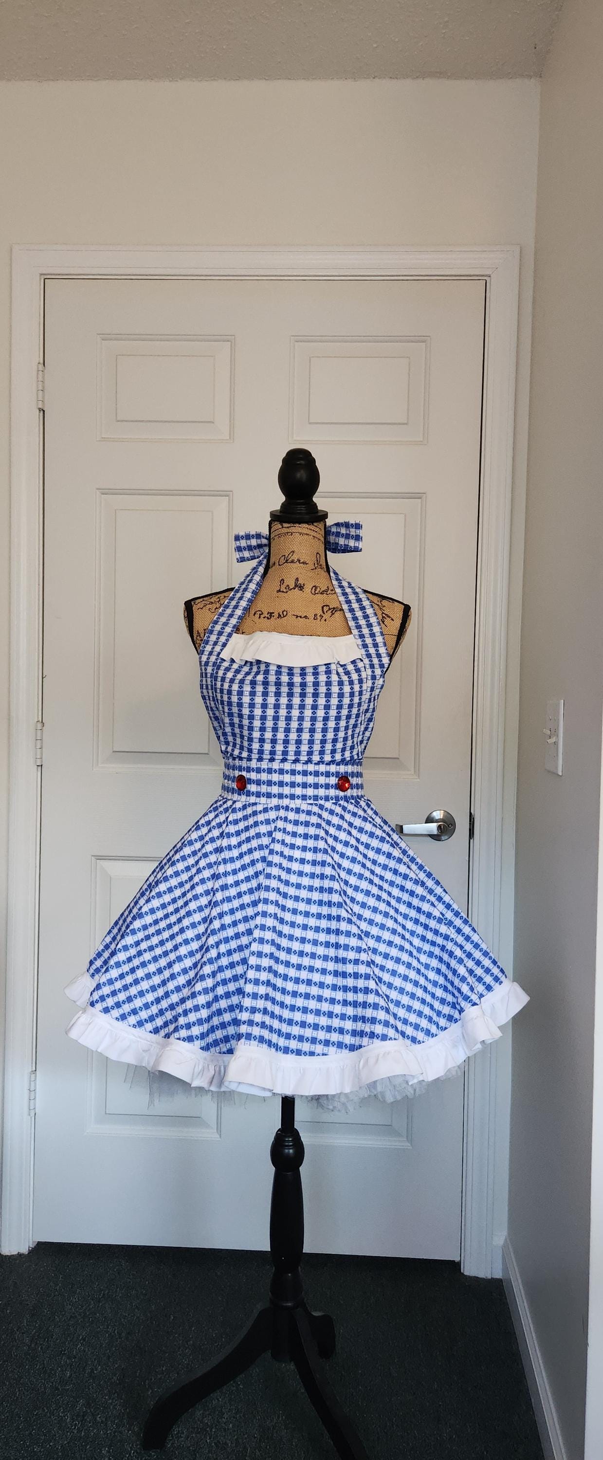 Dorothy Cosplay Apron With Ruby Red Glass Buttons. - Etsy