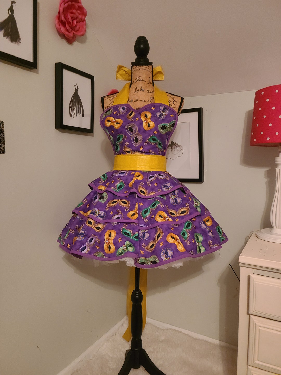 Mardi Gras Retro Style Hostess Apron With Gold Shimmer Waistband and ...