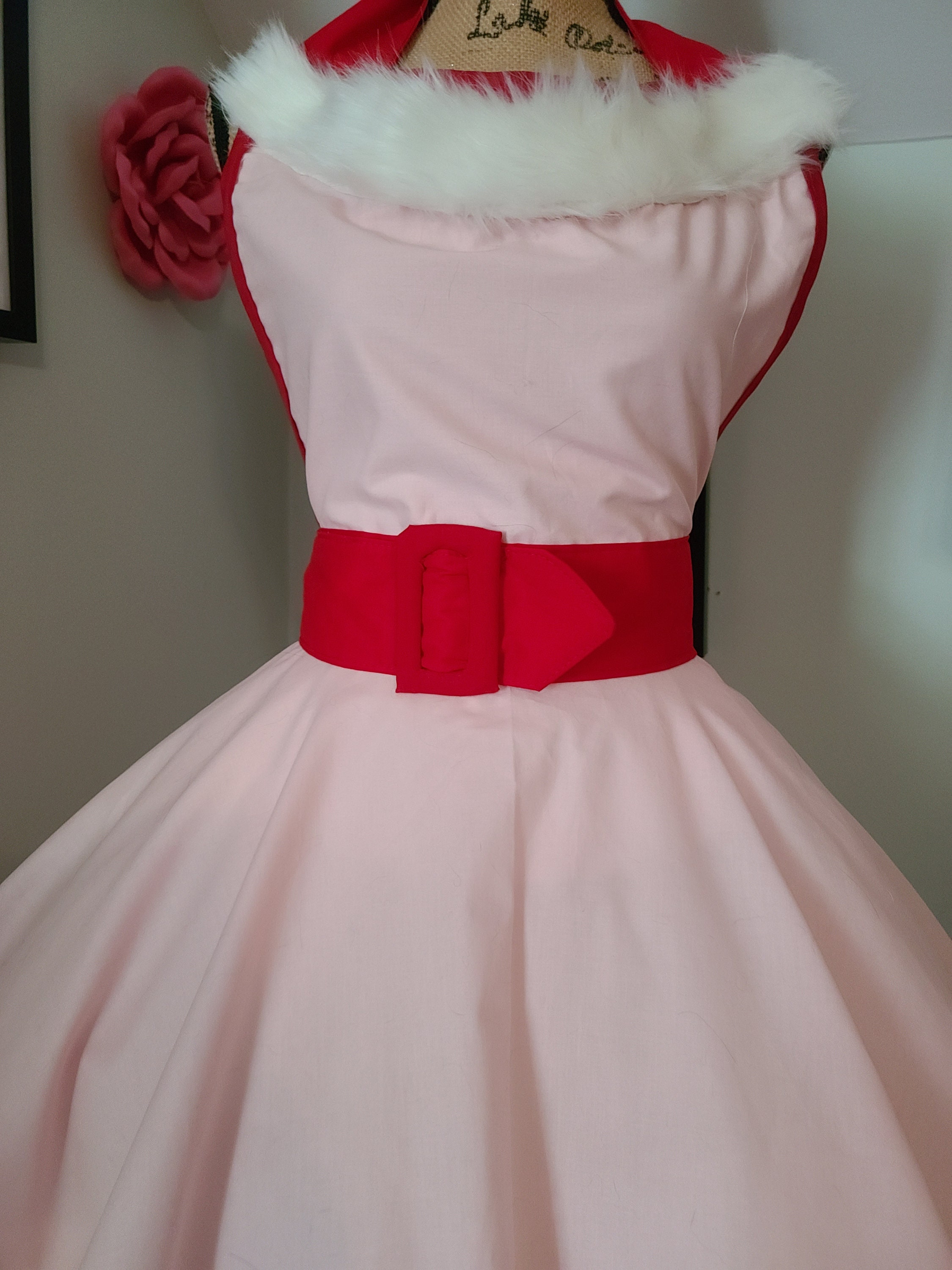 Women's Elf Apron - Etsy