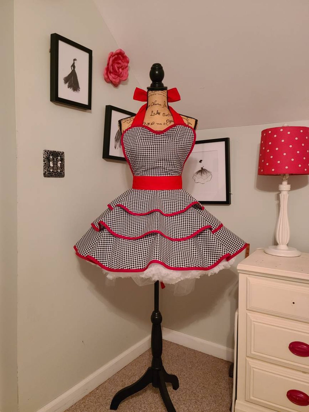 Houndstooth Retro Style Apron With Red Trim - Etsy