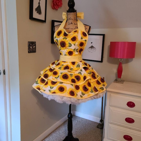 Unique Aprons - Etsy