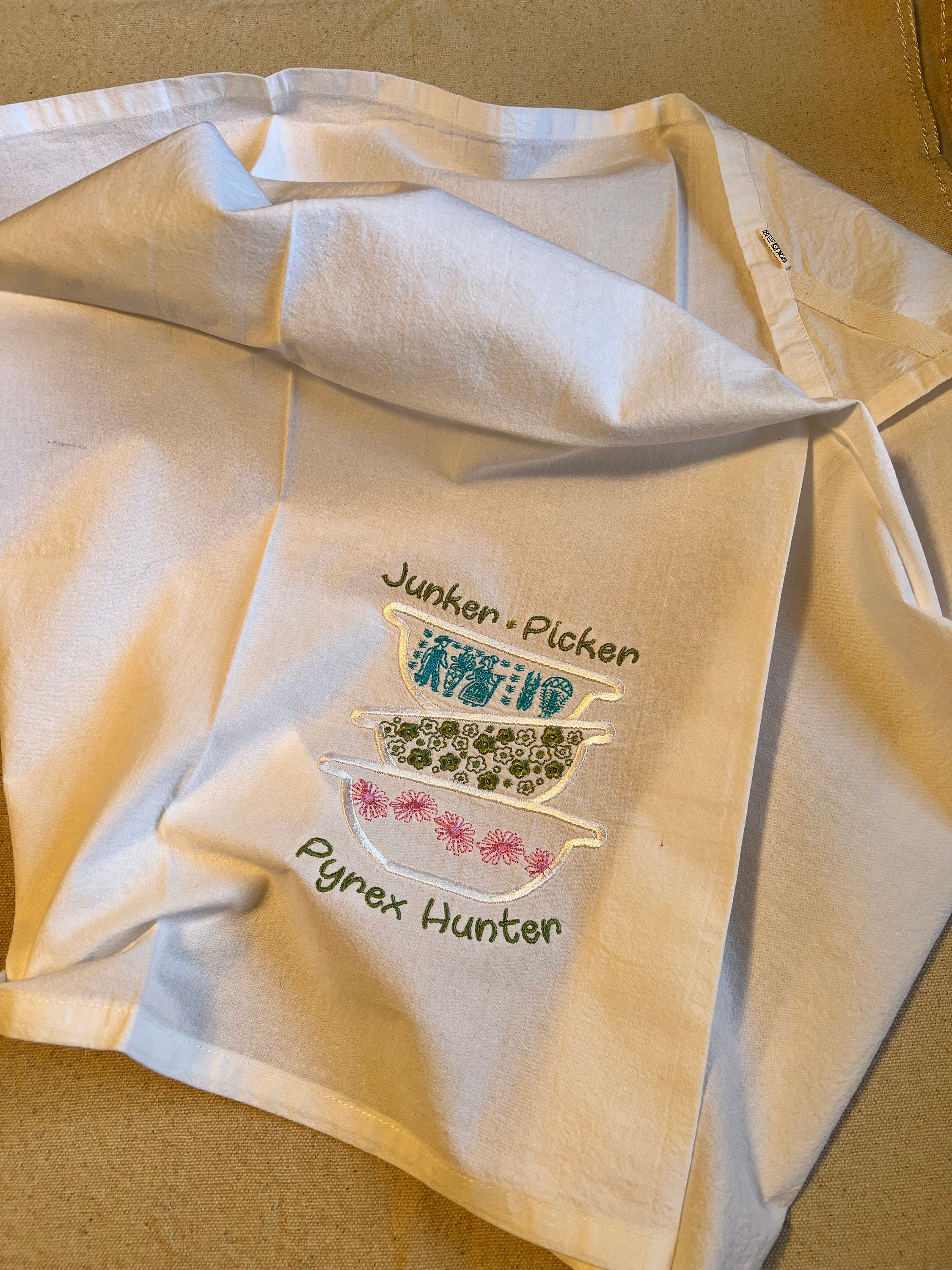 Vintage Pyrex Embroidered on a Towel, Pyrex Collector, Pyrex Dish Towel ...