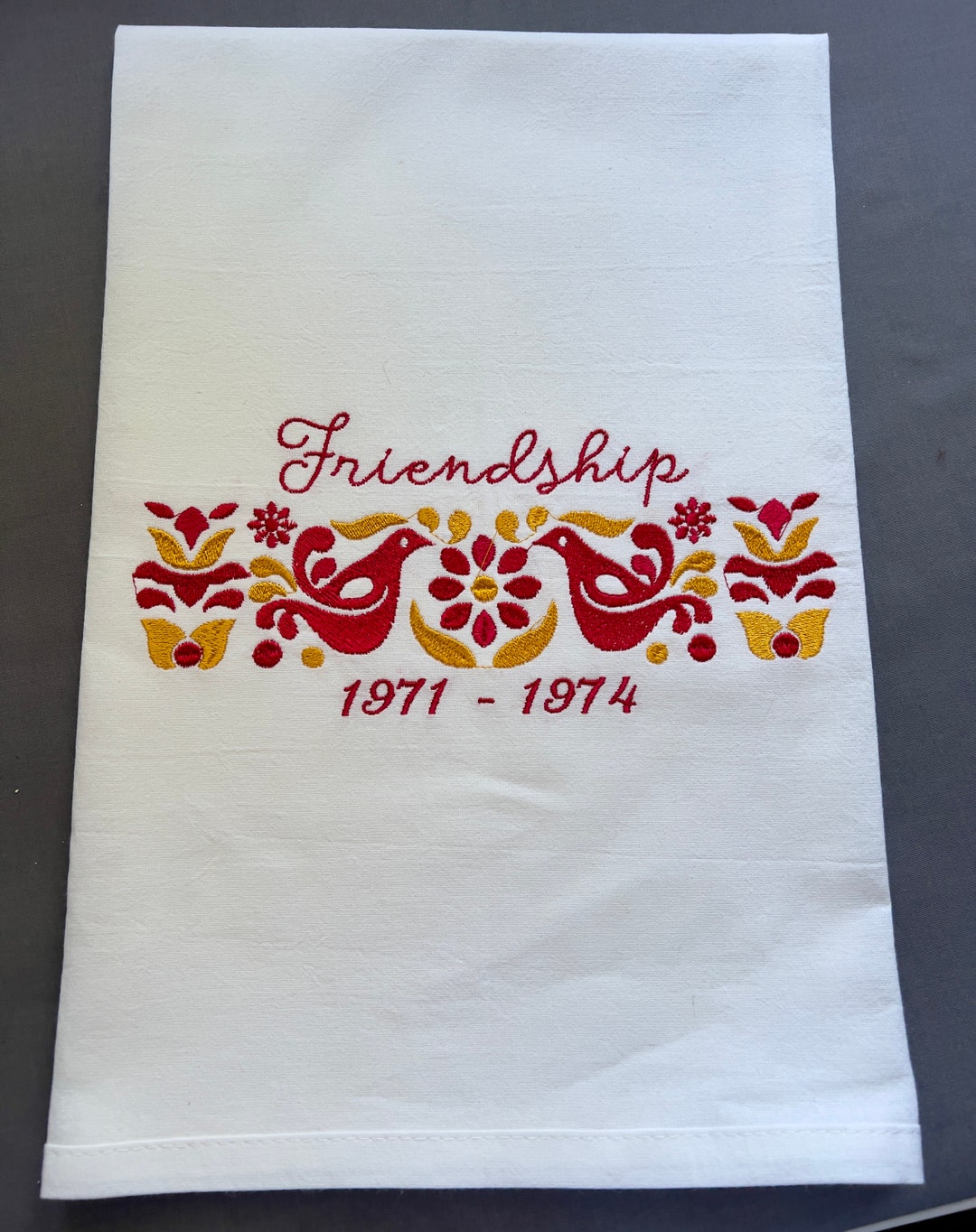 Pyrex Friendship Design Embroidered on a Kitchen Towel. Vintage Pyrex ...