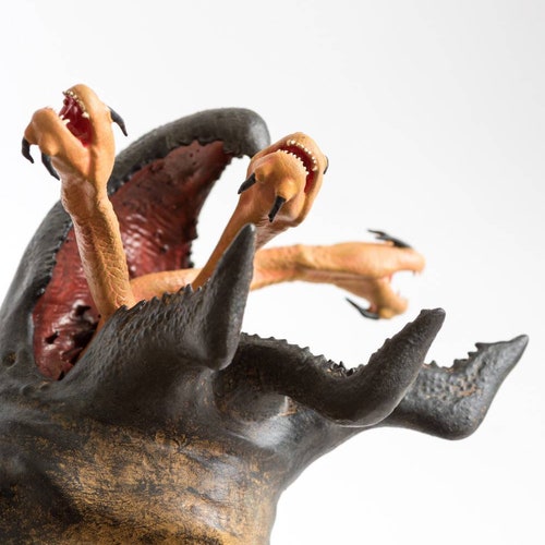 Graboid From Tremors Statue FANMADE Creature 3d Printed Bust - Etsy