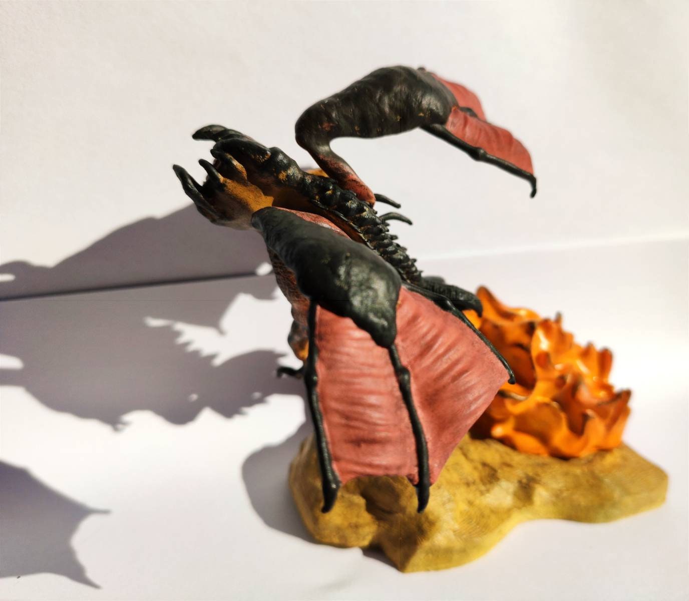 African Ass-blaster Graboid Tremors Statue FANMADE Monster - Etsy Sweden