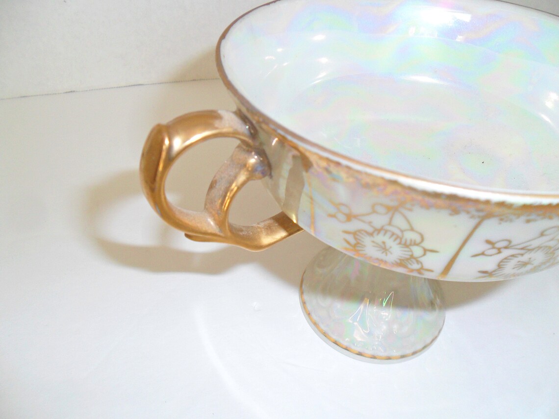 White Pearlescent Lusterware Pedestal Dessert/ Fruit Dish With Gold ...