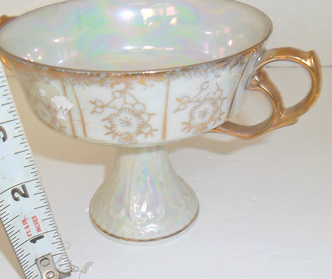 White Pearlescent Lusterware Pedestal Dessert/ Fruit Dish With Gold ...