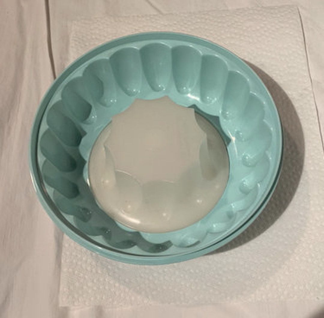 Tupperware - Jello Mold/bundt Pan - 1202 - Etsy