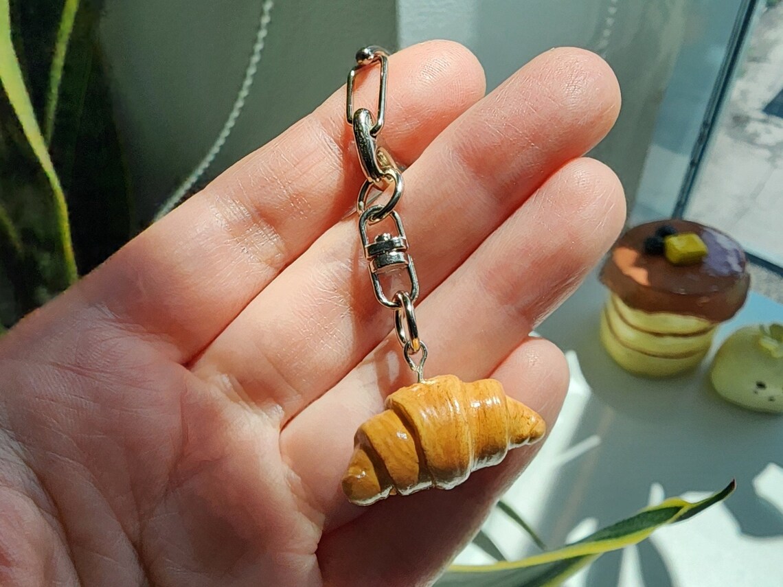 Croissant Keychain Cute Bag Accessory Keychain for Croissant Lovers - Etsy
