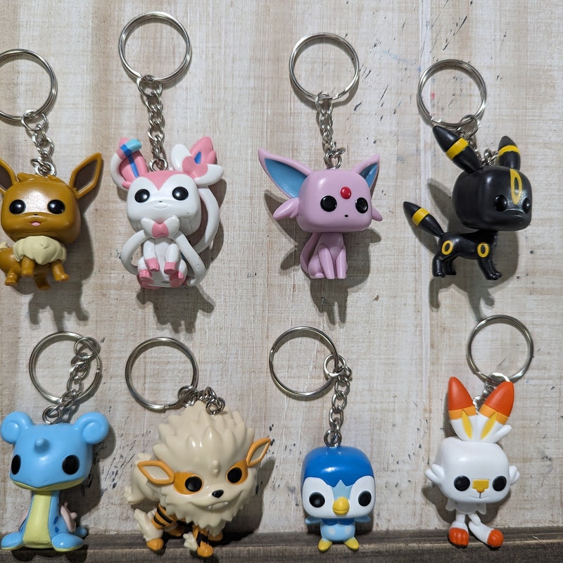 Pokémons Keychain - Etsy