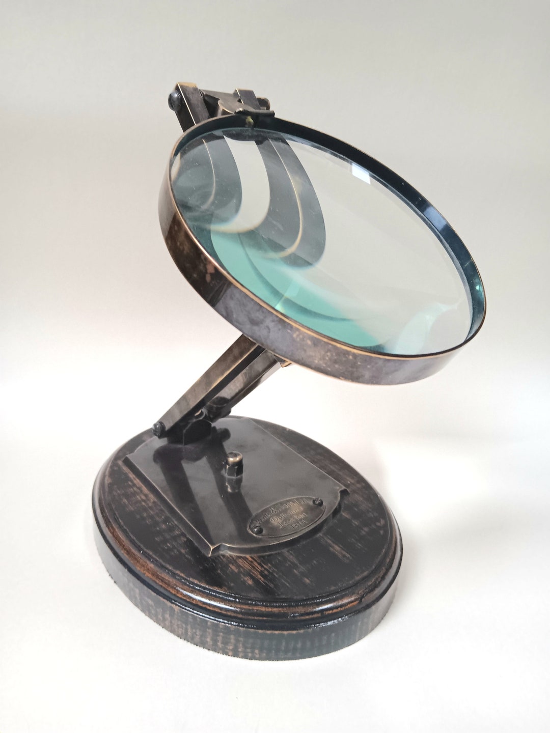 Watts and Sons Ltd Opticians, London 1814, Angle Poise Magnifier ...