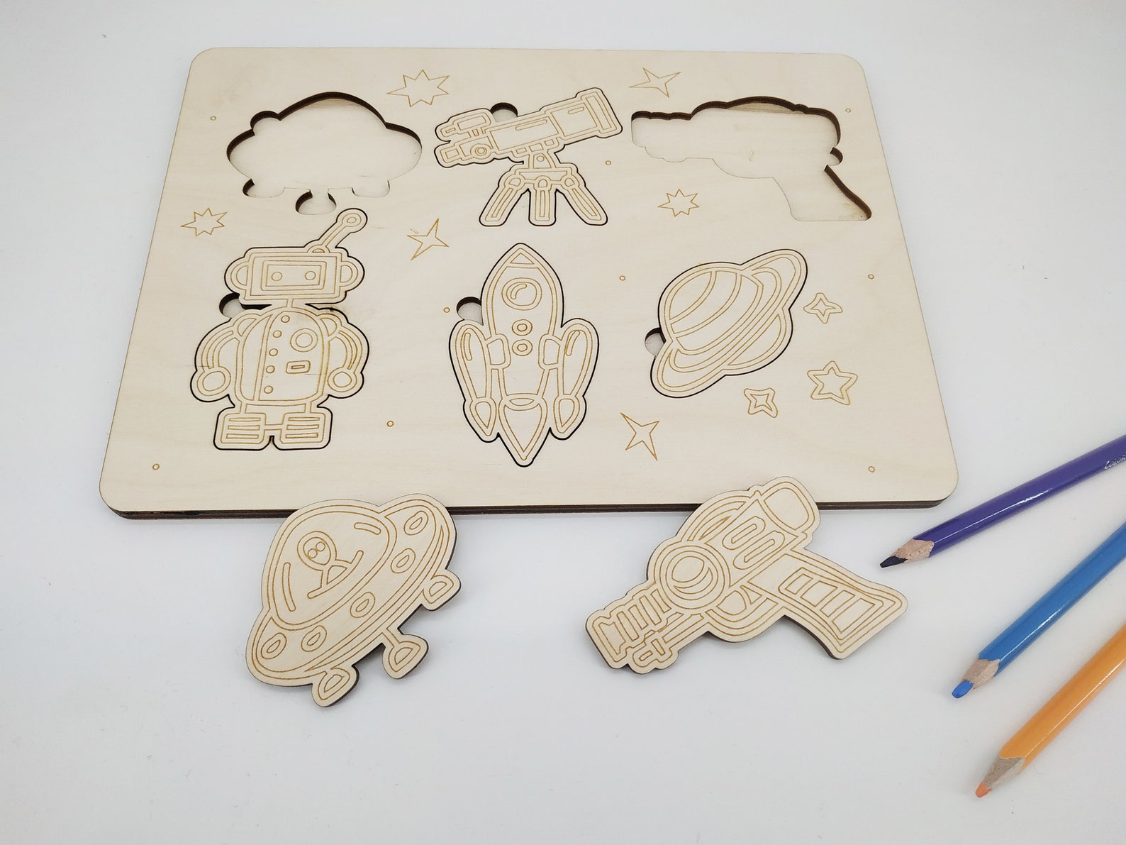 Wooden Space Aliens Puzzle, Educational Shape Puzzle Montessori Toy ...