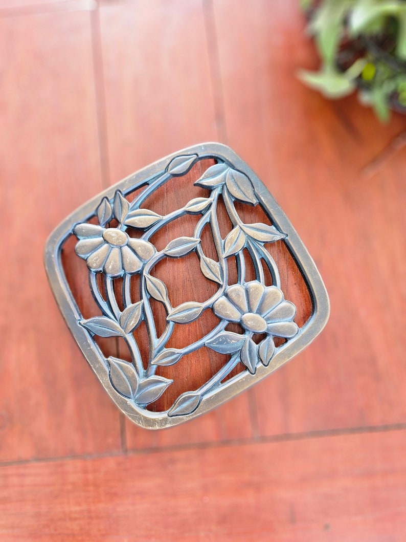Vintage Brass Floral Trivet, Wall Hanging, Princess House Daisy Flower ...