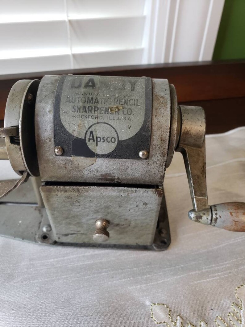 Vintage Dandy Automatic Pencil Sharpener Co. Mountable Pencil Sharpener ...
