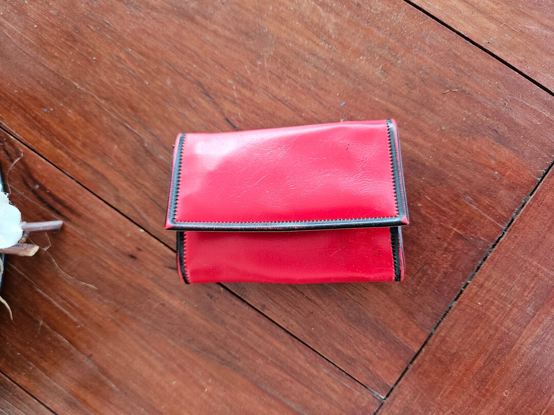 1970's Vinyl Key Holder Red Key Case Trifold Wallet - Etsy