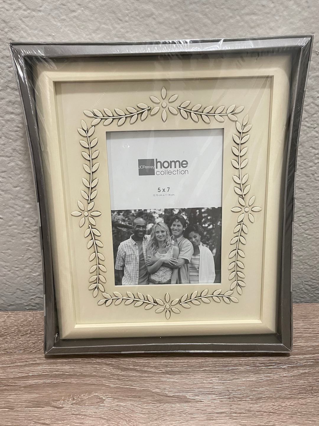 Family Portrait 5 X 7 JC Penney Home Collection Brand New Still Wrapped ...