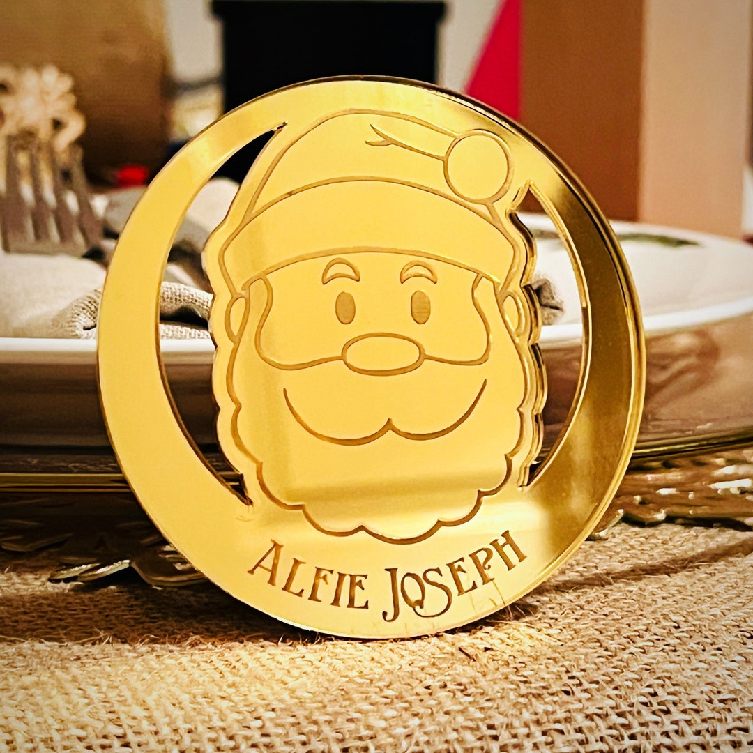 Christmas Dinner Personalised Santa Place Card Name Gift Tag ...