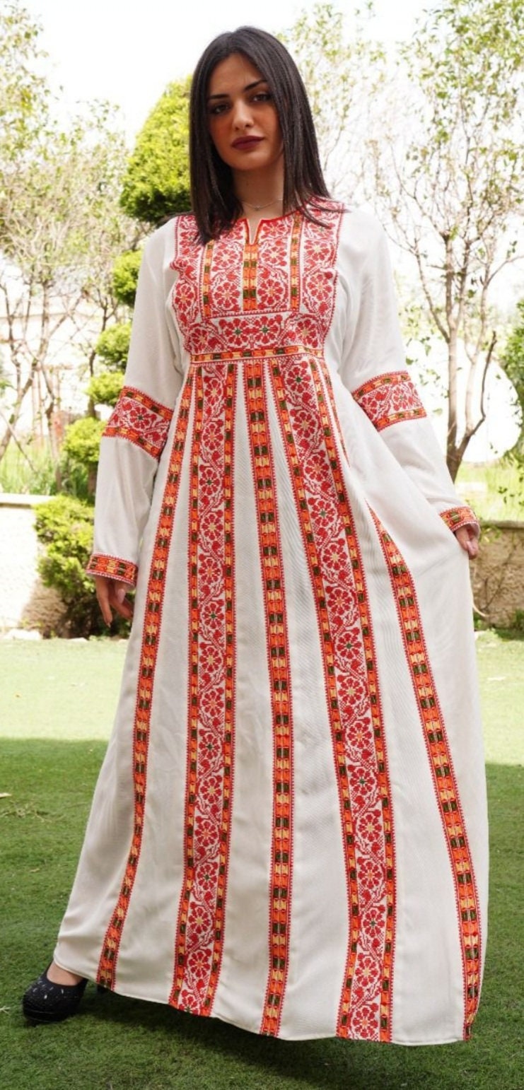 Henna Palestinian Clothing
