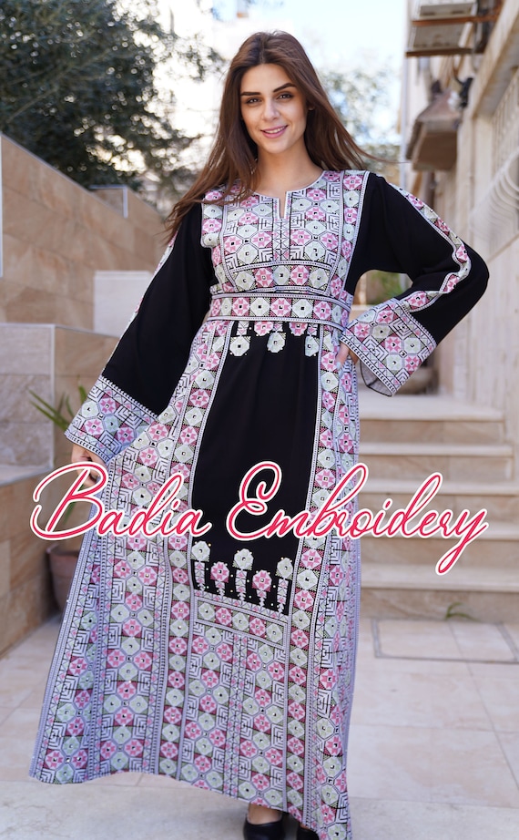 Jordanian Palestinian Dress Abaya THOBE KAFTAN