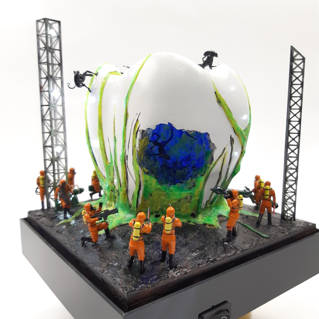 Tooth and Alien Diorama - Etsy