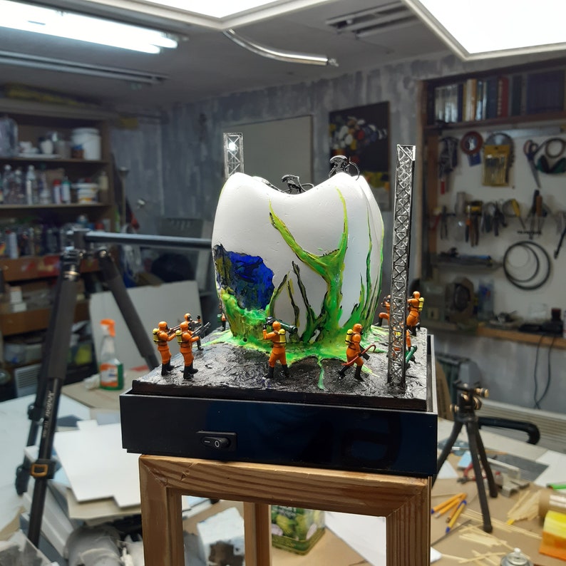 Gift for Dentist Tooth and Alien Diorama - Etsy