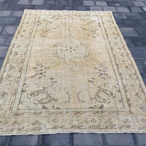 Distressed Rug - Etsy