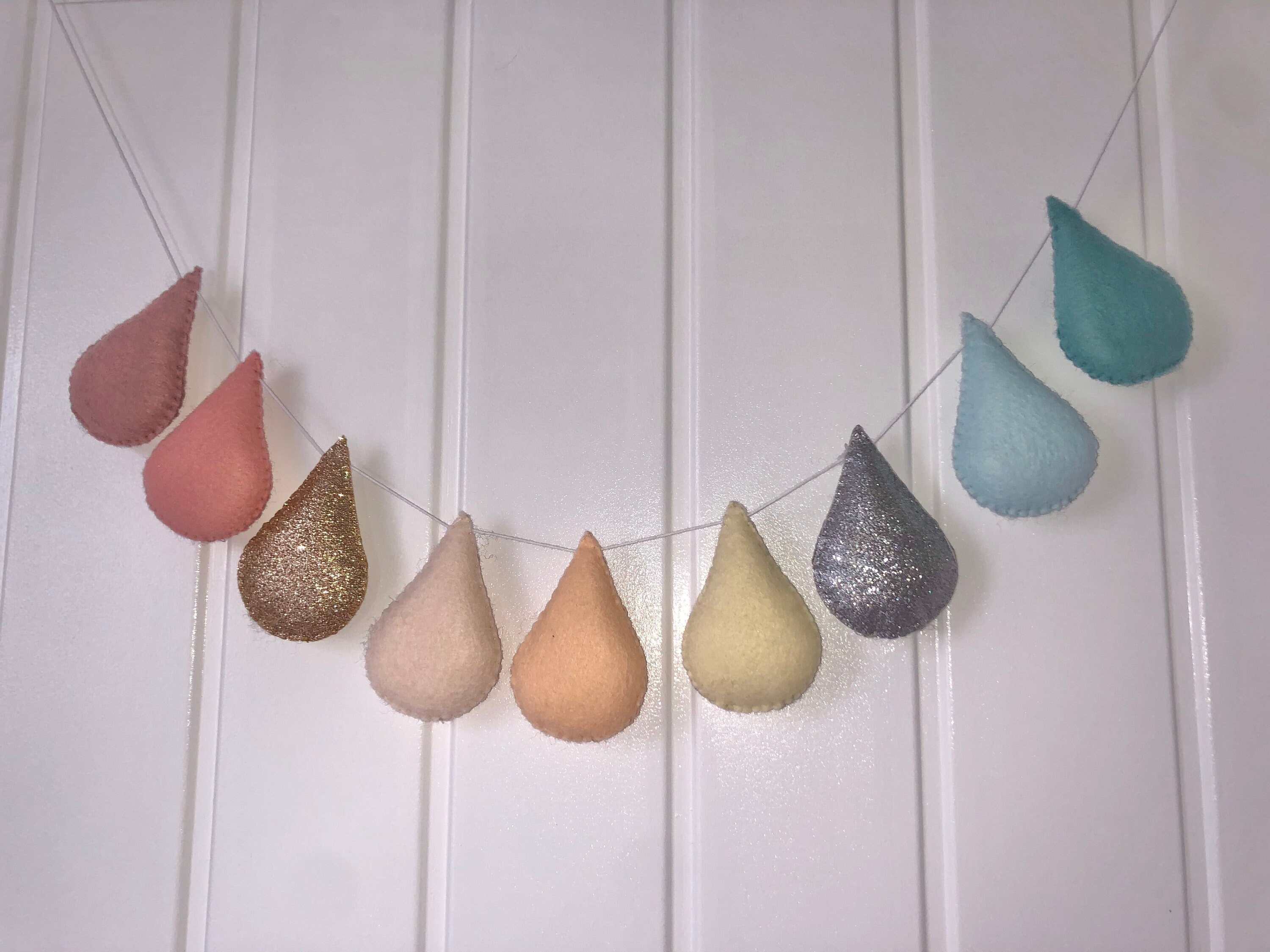 DROPLET GARLAND teardrop garland raindrop garland bunting | Etsy