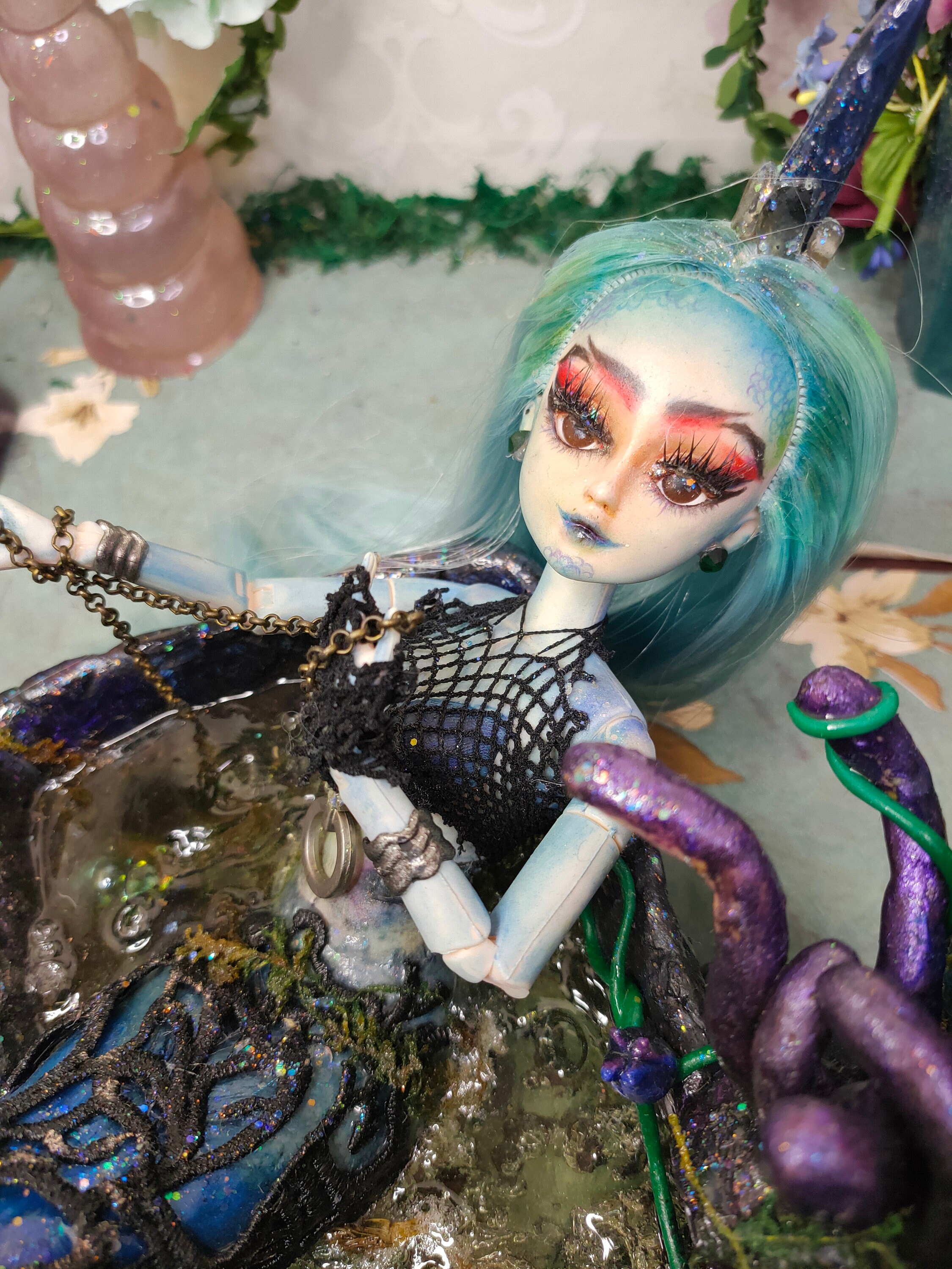 Evil Mermaid - Lillith - Custom Doll/ooak - Semi Diorama Style - Etsy