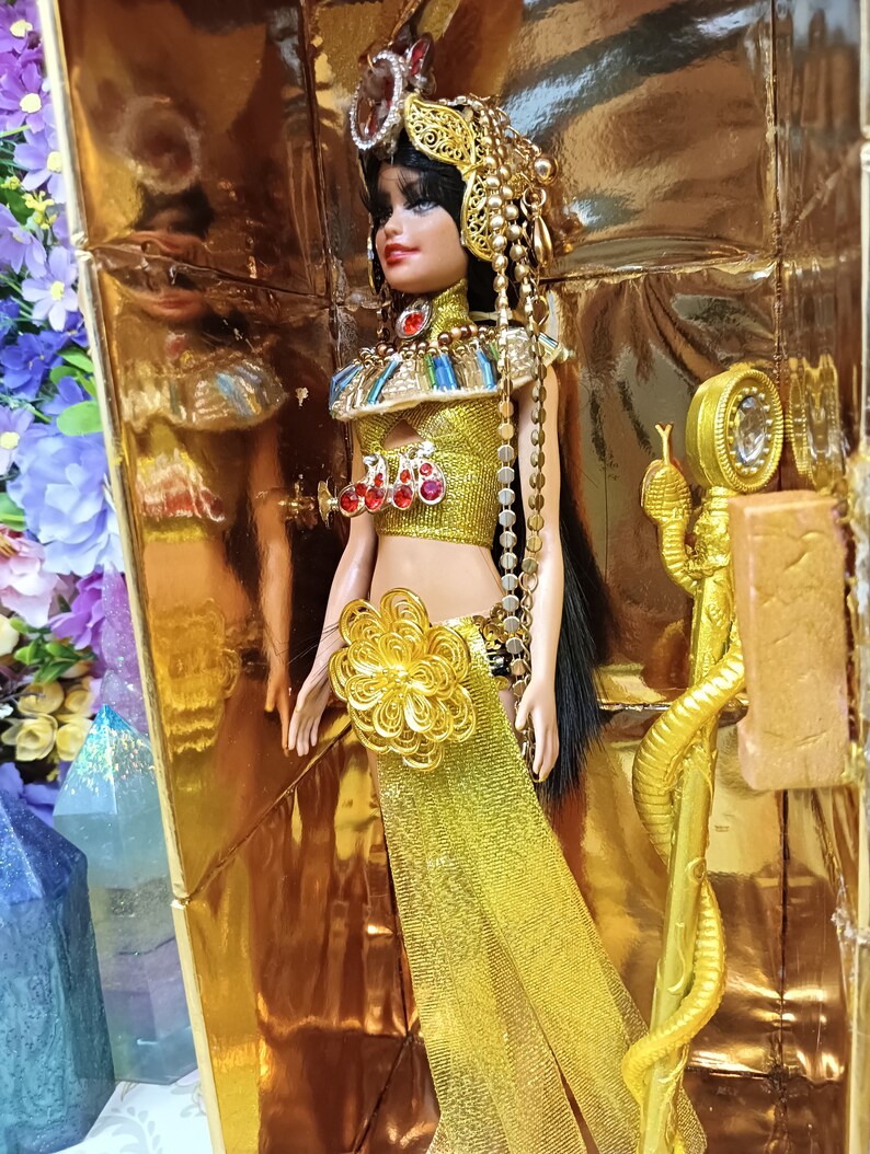 Queen Amelia - the Egyption Queen Custom Doll - Etsy