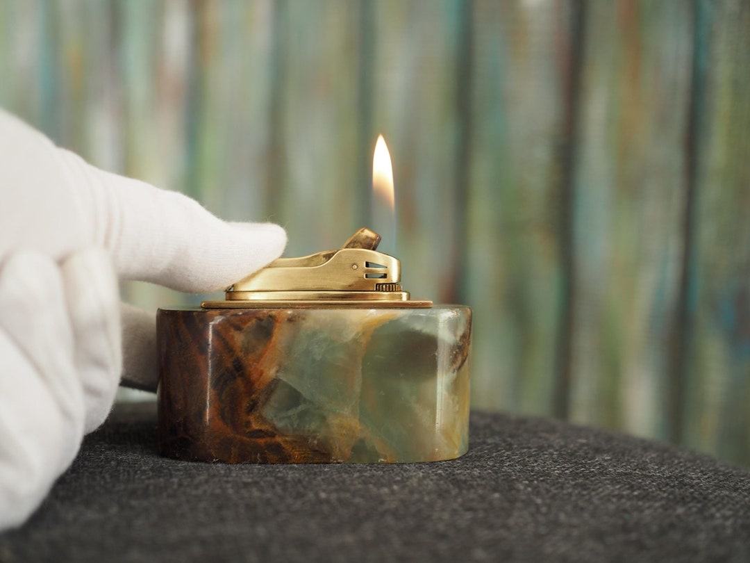 Vintage Mid Century Table Onyx ZENITH Gas Lighter, Sold as Not Working ...