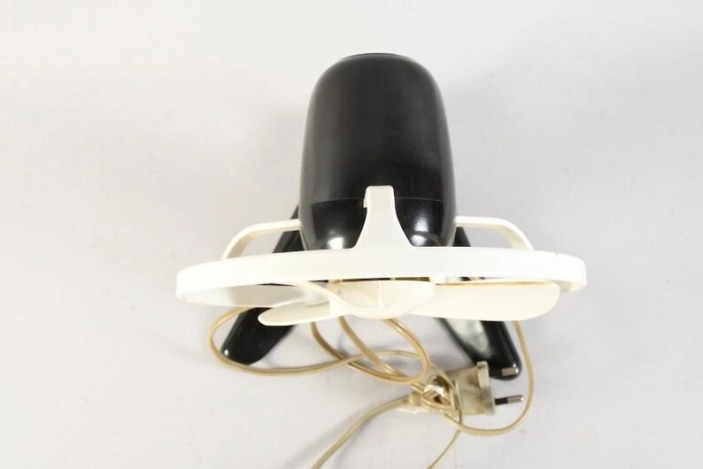 Mid-century Modern Black Bakelite Desk Fan | 1960s Electric Table Fan ...